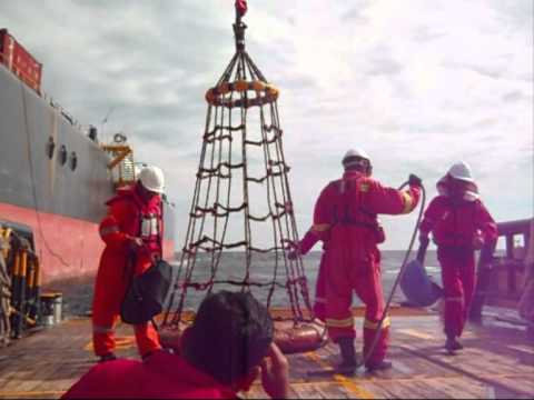 Oil Field Jobs - What Are Working Conditions Like On The Oil Field ...